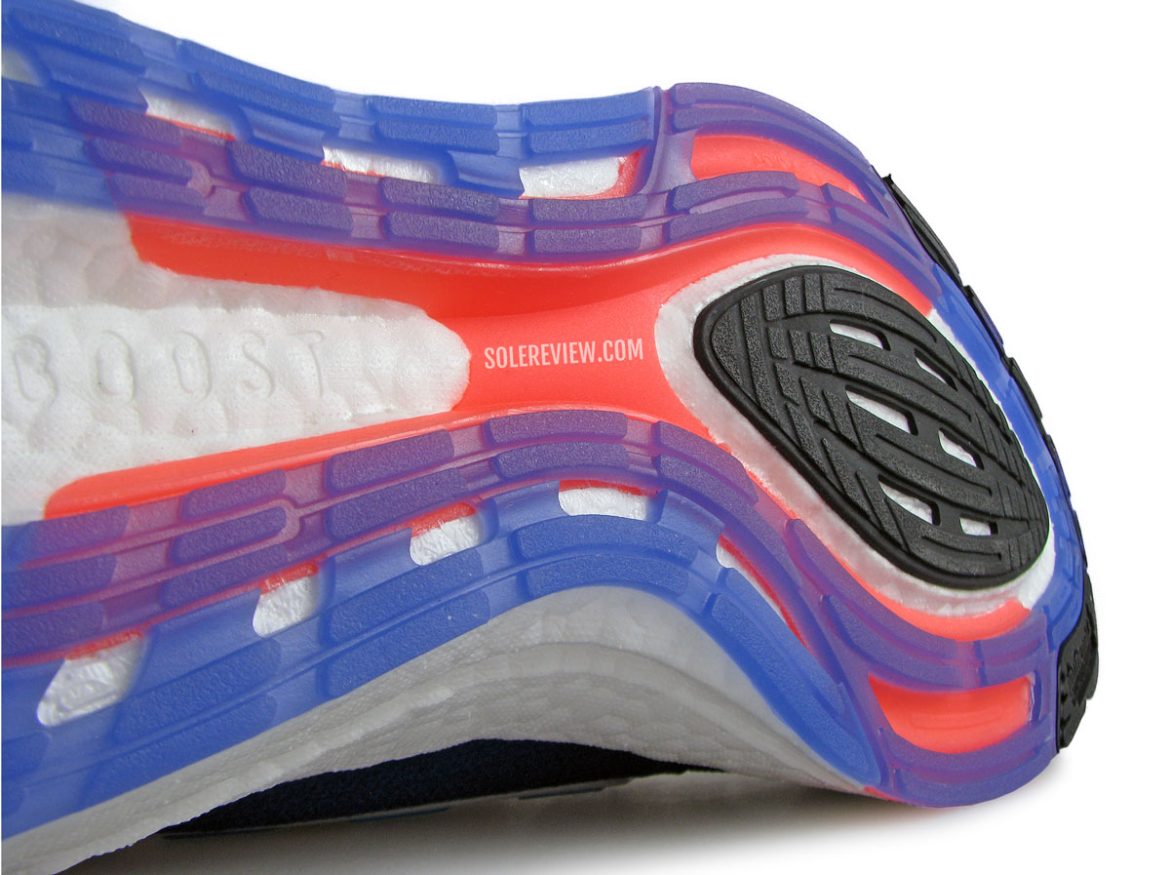 Best shoes for standing all day | Solereview