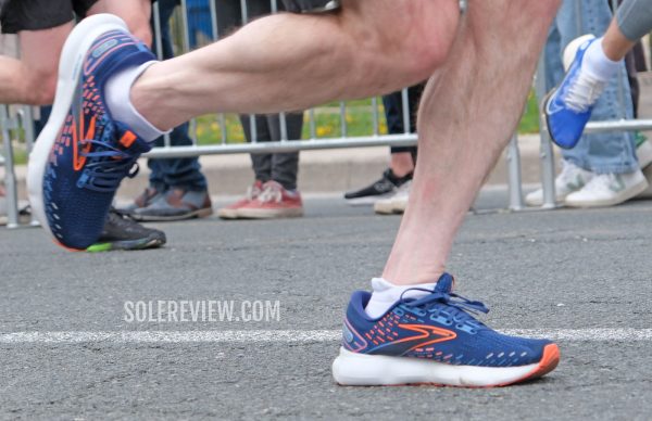 Best running shoes for heavy runners | Solereview